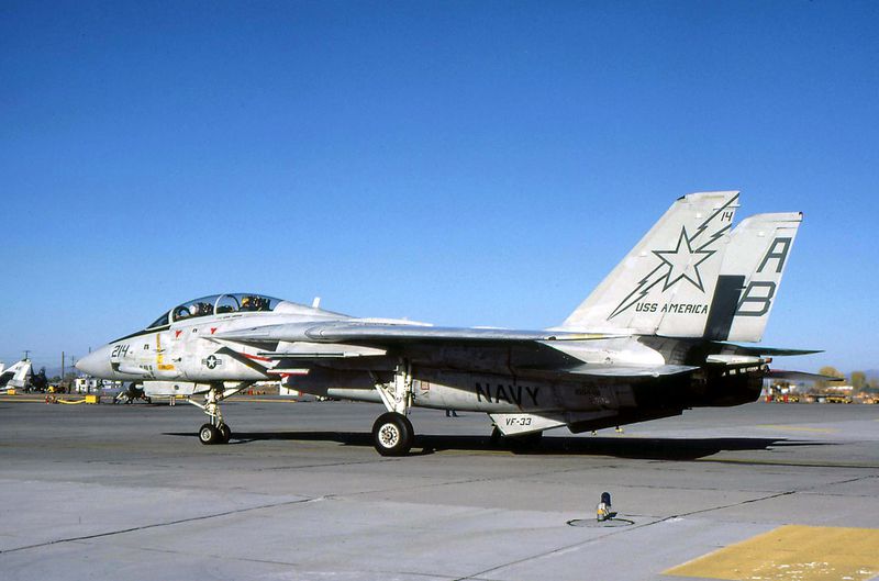 VF-33 "Starfighters" 中隊 F-14 : (31p) - 軍事貼圖影片 - Uwants.com