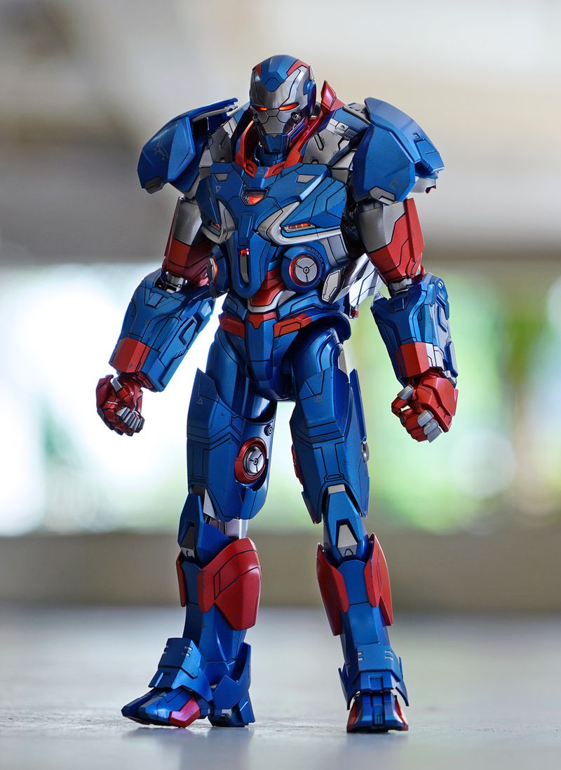 War Machine MK-V??? Hot Toys (MMS547D34) 1/6 Iron Patriot 鋼鐵愛國者 MK-II ...