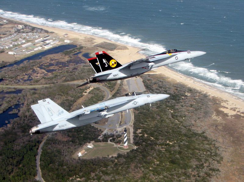 VFA-31 "Tomcatters" 中隊 F/A-18E : (36p) - 軍事貼圖影片 - Uwants.com