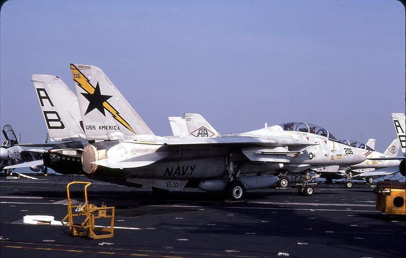 VF-33 "Starfighters" 中隊 F-14 : (31p) - 軍事貼圖影片 - Uwants.com